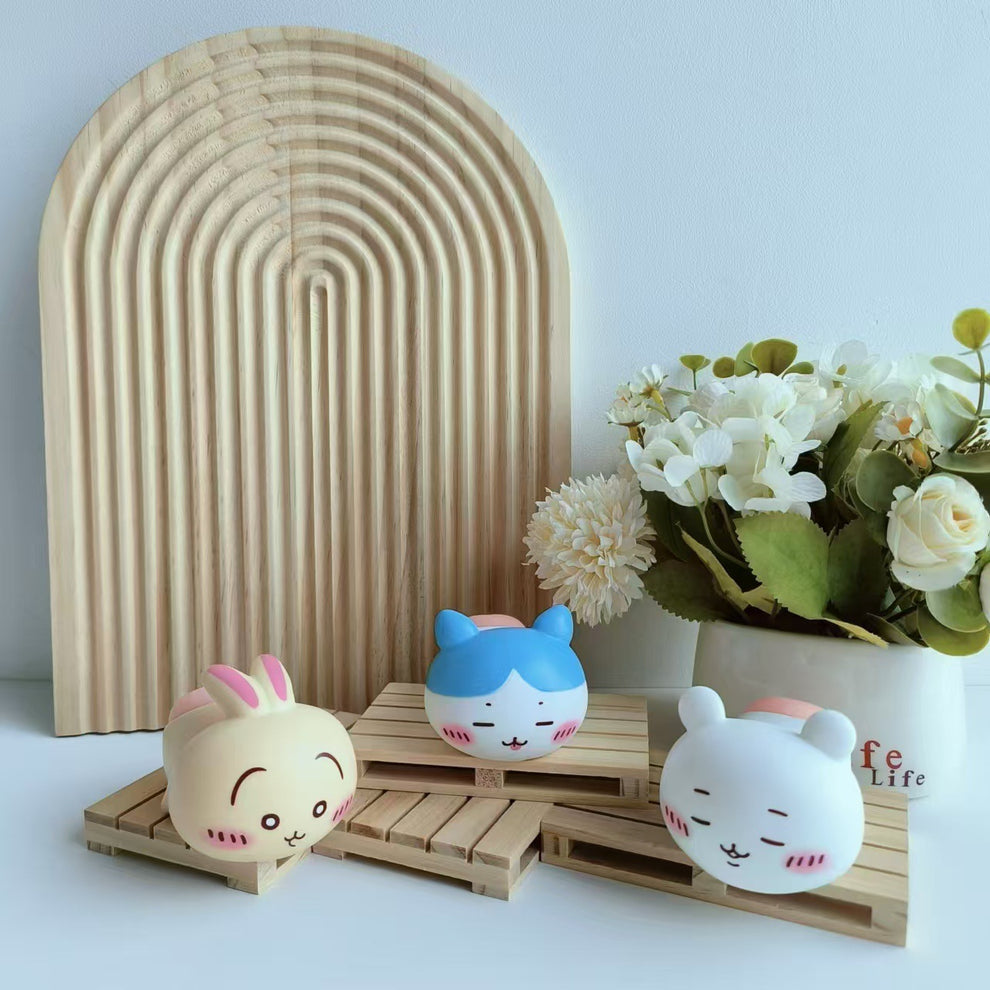 Fan Made Chiikawa stress relieving toy, office desktop doll – Chiikawa ...